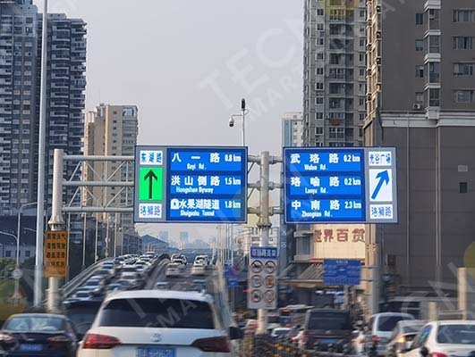 Traffic Guidance LED Screens—Tecnon Smart Display
