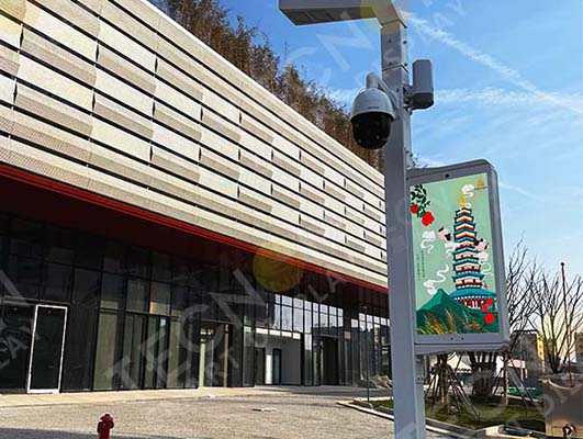 The Integration of Double-Sided LED Pole Screens with Smart Light Poles ...